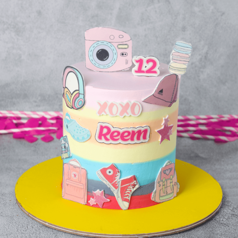Order Specially Made XOXO Girl Cake Online | CreamOne
