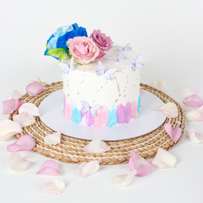 Stunning Flower Cakes for Every Occasion from CreamOne