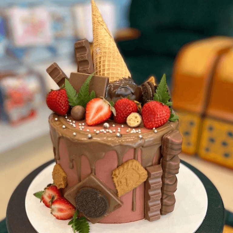 Chocolate Cakes | Chocolate Cake Delivery Dubai - CreamOne