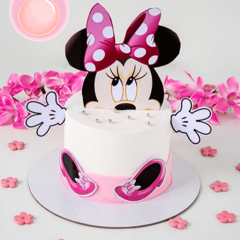 Mini Mouse Cakes: Whimsical Delights for Mini Mouse Lovers