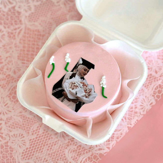 Graduation Bento Cake: Celebrate Milestones from Just 20 AED