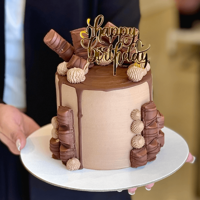Chocolate Cakes | Chocolate Cake Delivery Dubai - CreamOne